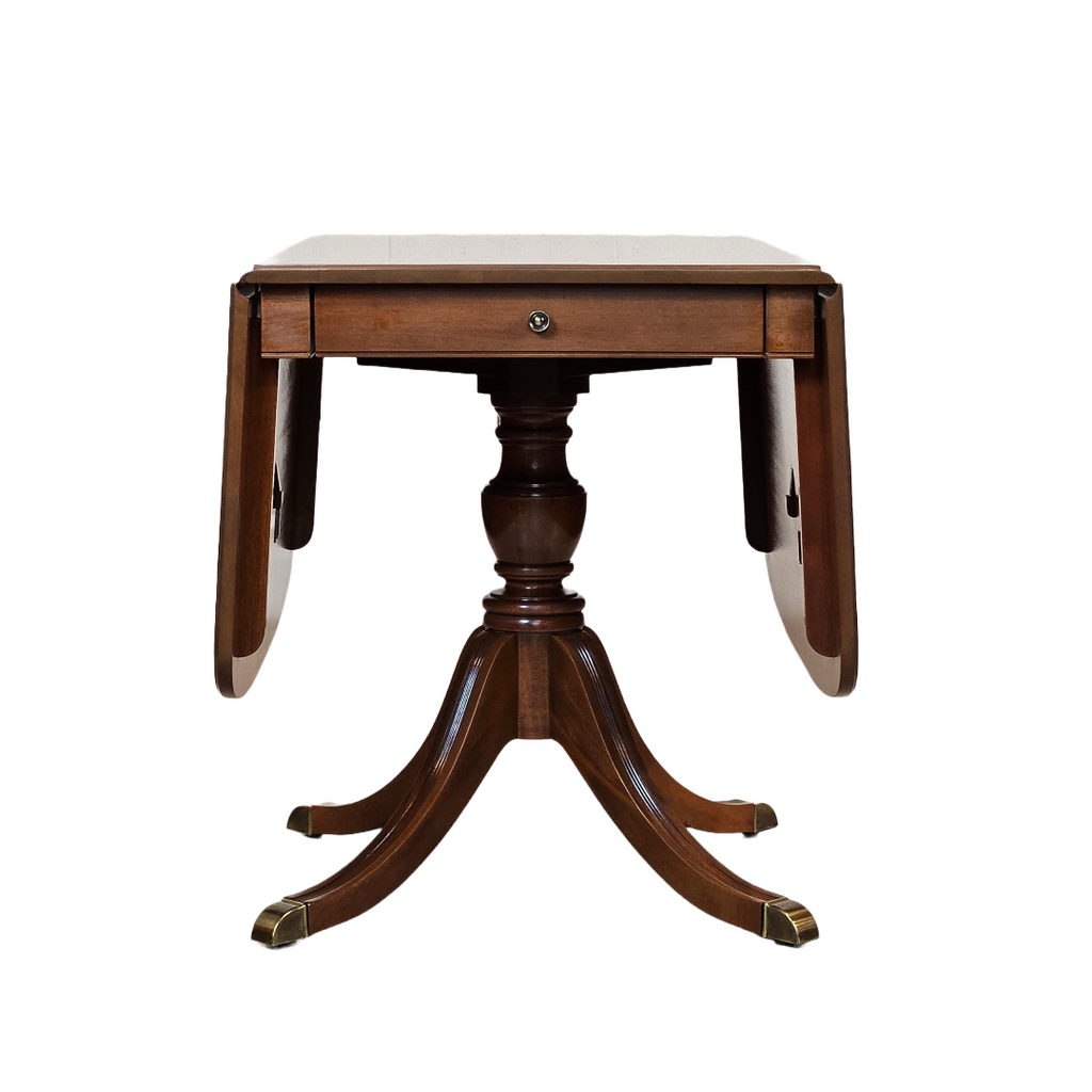 Gibbard Solid Dining Table – Kennedy Galleries